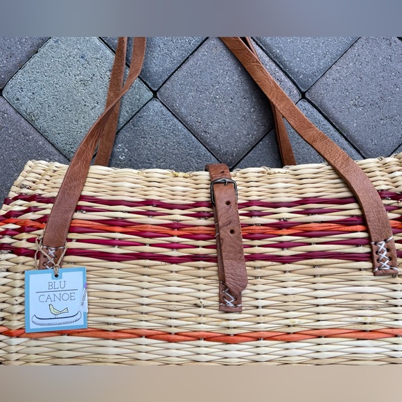 Blue Canoe | Bags | Nwt Large Rectangular Wicker Bag Two Leather Straps ...
